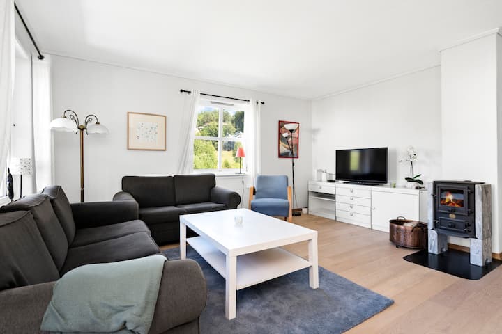 Familievennlig, Romslig Leilighet, Parkering - Kristiansand