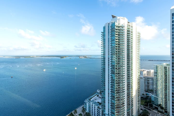 New Listing! Ocean Views L Pool L Hot Tub - Miami