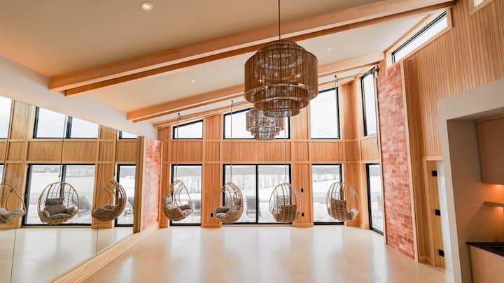 Shale Ridge Nordic Spa & Stay - Port Franks