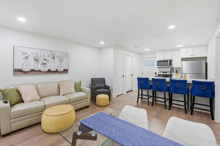 Temple Vista Retreat - King Bed, Sleeps 6 - Goshen, UT