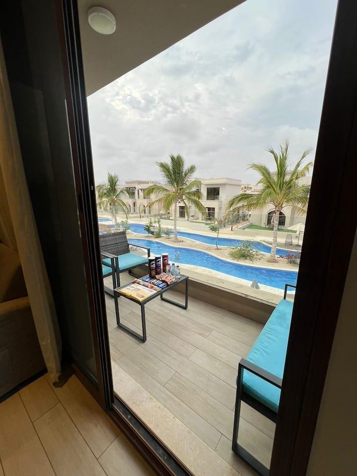 شقة غرفه للإيجار في مجمّع متكامل الخدمات - Salalah