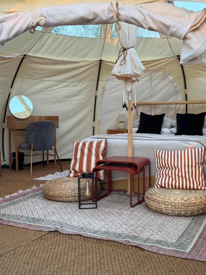 Lotus Belle Stargazer Glamping Tent Bromyard Downs - Herefordshire