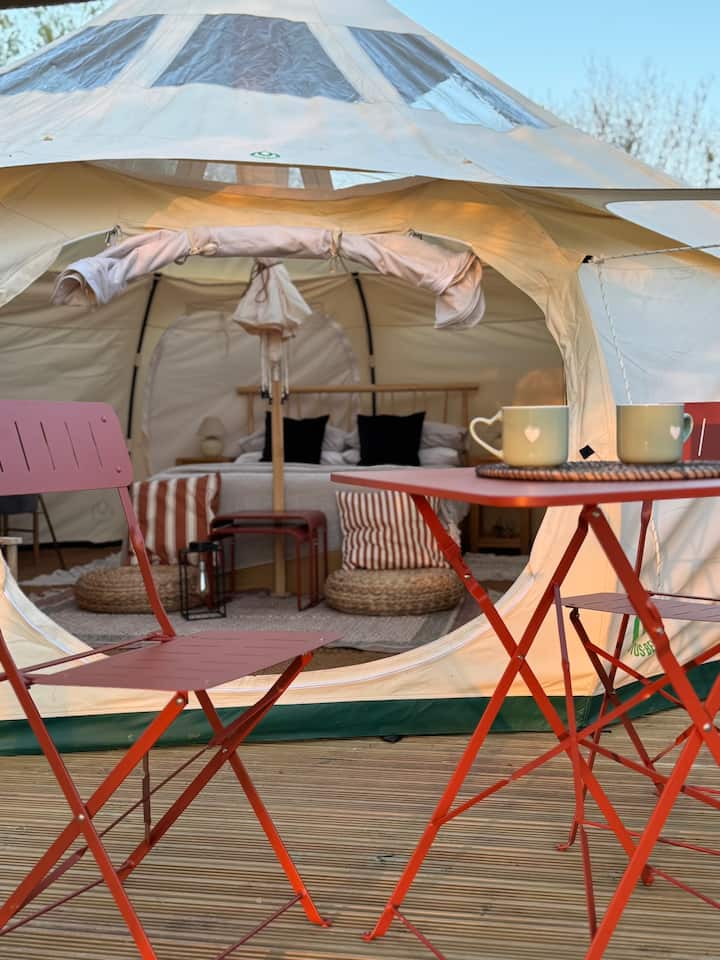 Lotus Belle Stargazer Glamping Tent Bromyard Downs - Cotswolds