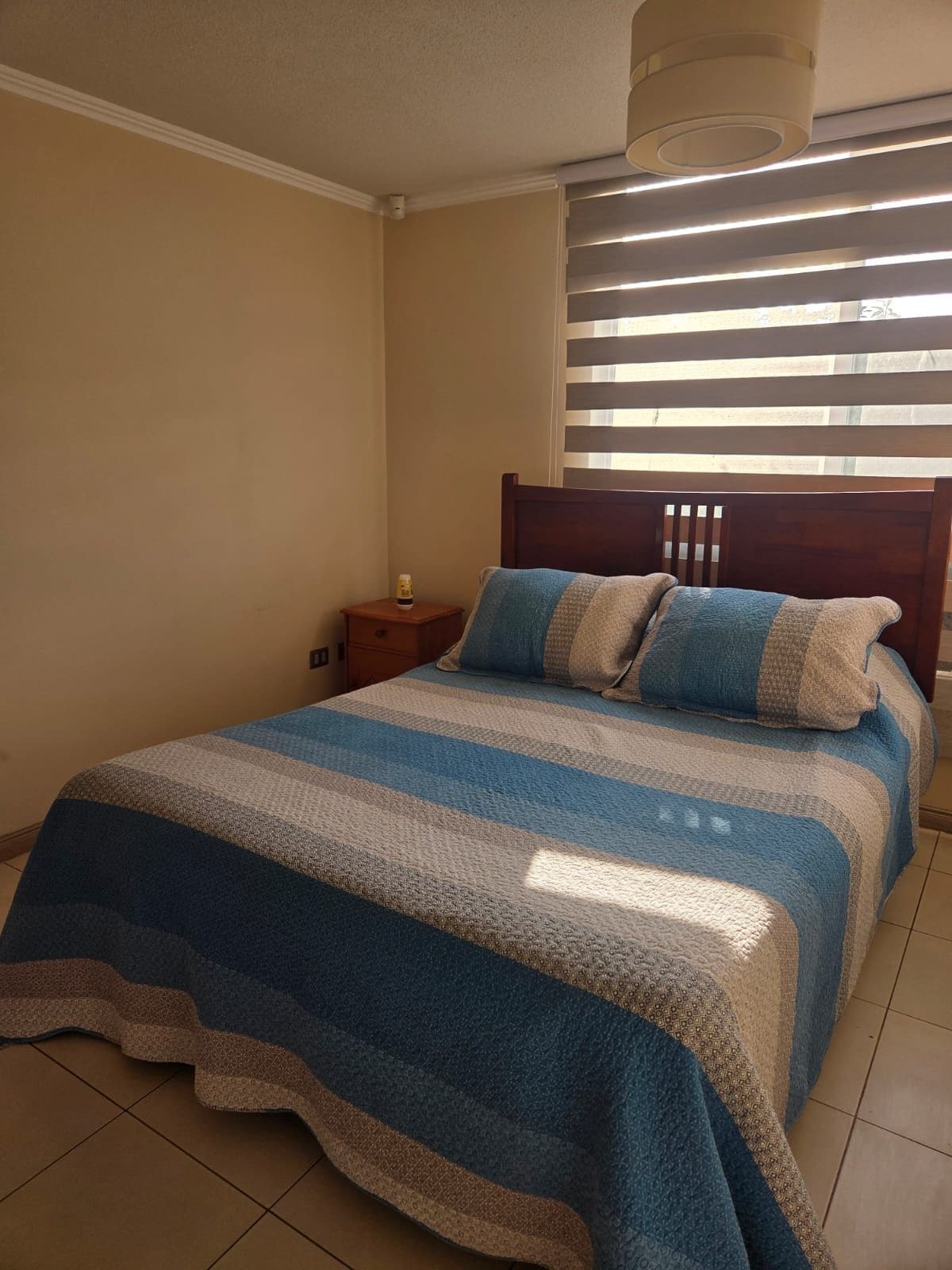 Appartement à 2 pâtés de maisons du phare, à côté du centre commercial ...