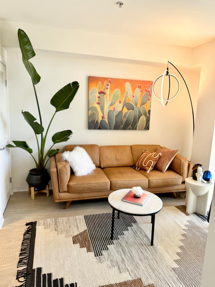 Stylish Retreat Just Minutes To Universal Studios - Los Angeles, CA