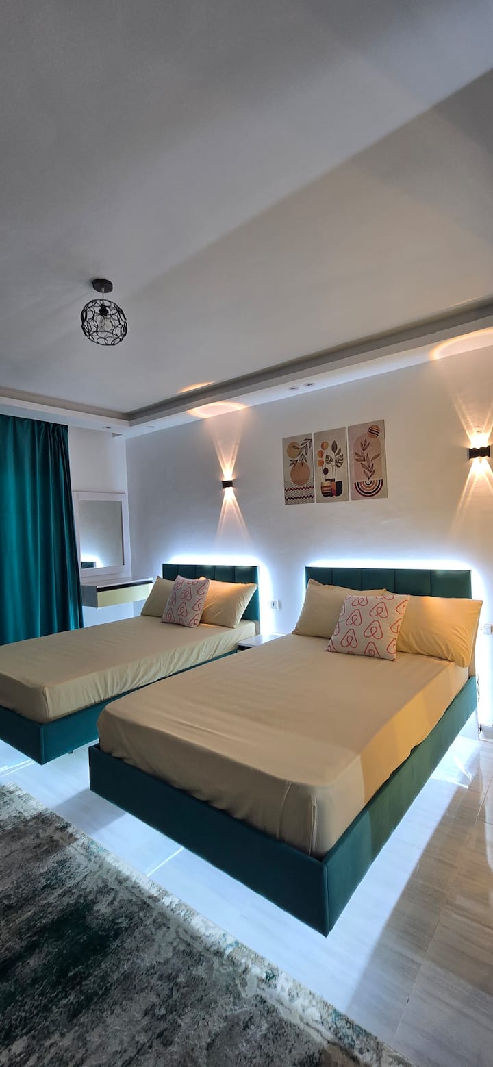 Luxe Vue Piscine & Plage Privée - Hurghada