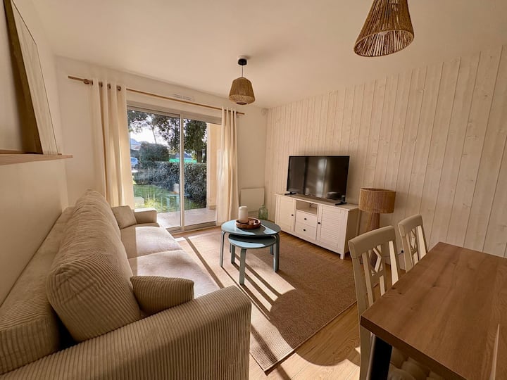 Pause Au Bord De Mer : Cabine De Plage à Pornichet - ibis Thalasso La Baule Pornichet Plage