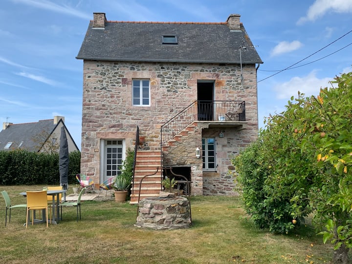 Gîte Paisible En Campagne Et à 9 Km De La Côte - Erquy