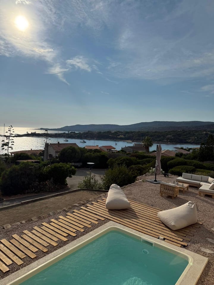Belle Maison Avec Piscine/pétanque Bord De Mer - Tizzano