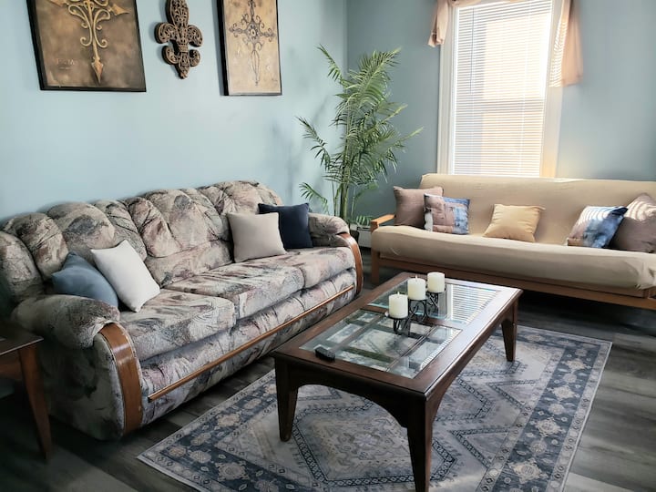 Capitol City Suite - Hartford, CT