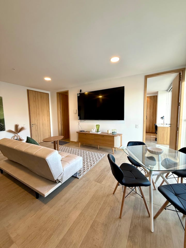 Lujo Y Confort - Piso 20 En Zona Financiera De Uio - Quito