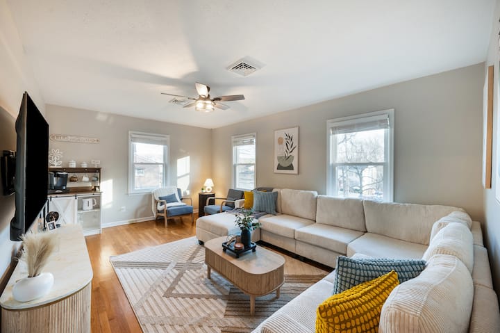 4br Lu Getaway | 4 Min To Lu • Hot Tub • Game Room - Lynchburg, VA