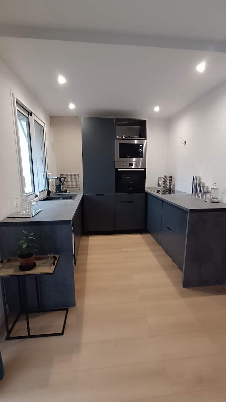 Cosy Et Calme - ibis Cannes Centre