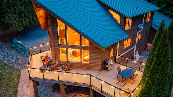 Skagit River Estate-sleeps 12, Hot Tub, Sauna - Rasar State Park, Concrete