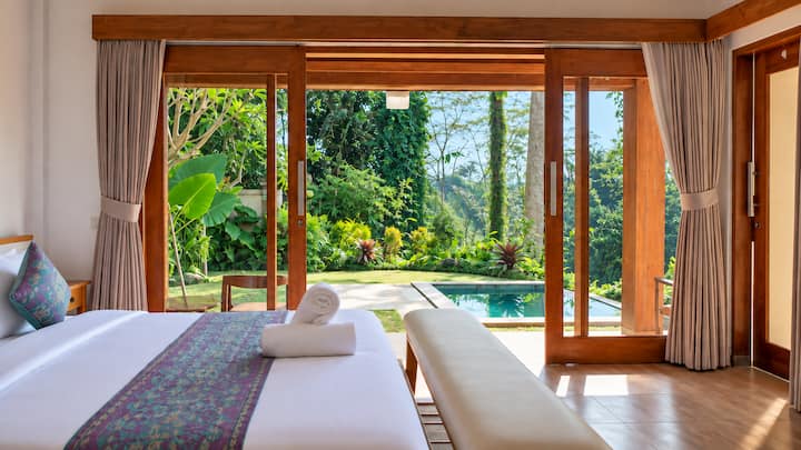 Nature Escape: 1br Private Pool Jungle View - Indonesia