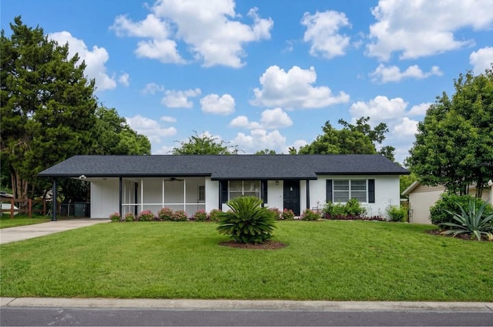 Historic Ocala Equestrian Oasis - Ocala, FL