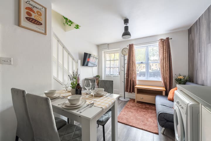 Charming 1br + Mezzanine/free Parking/fast Wifi - Cambridge