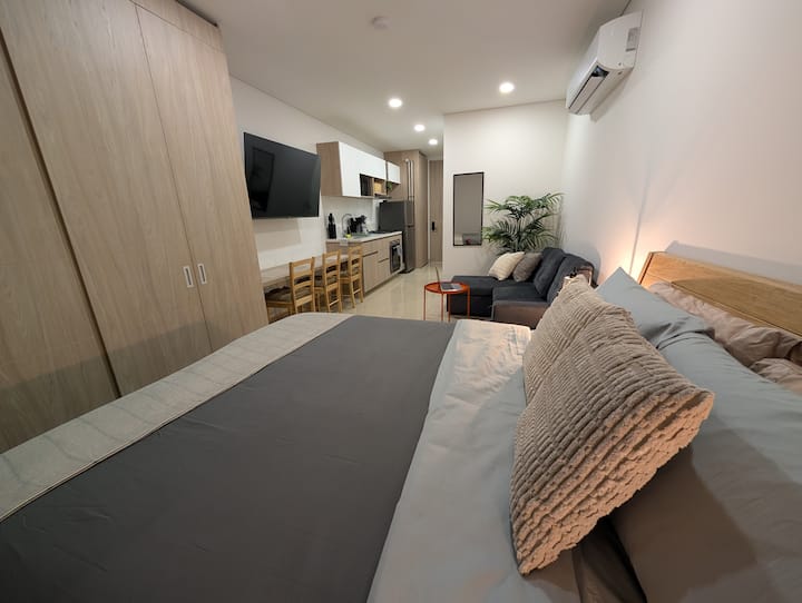 Stunning Studio W/ Pool: 3 Min To Salguero Beach - Santa Marta