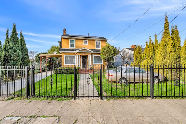Quiet & Spacious 3br Oakland House - Oakland, CA