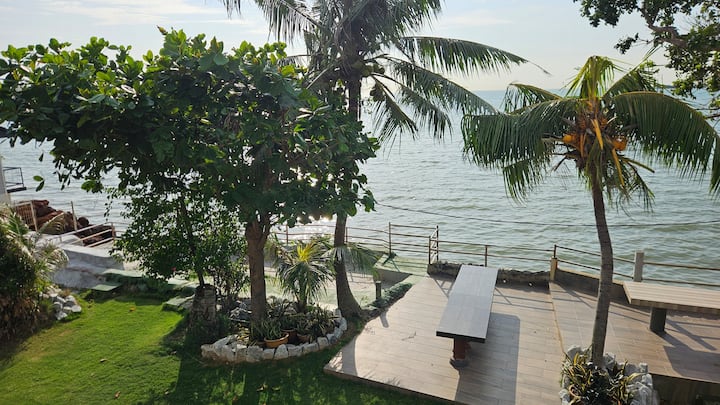 Sea Comfort: Sea, Waves, Wind, Sunset And Nature - Port Dickson