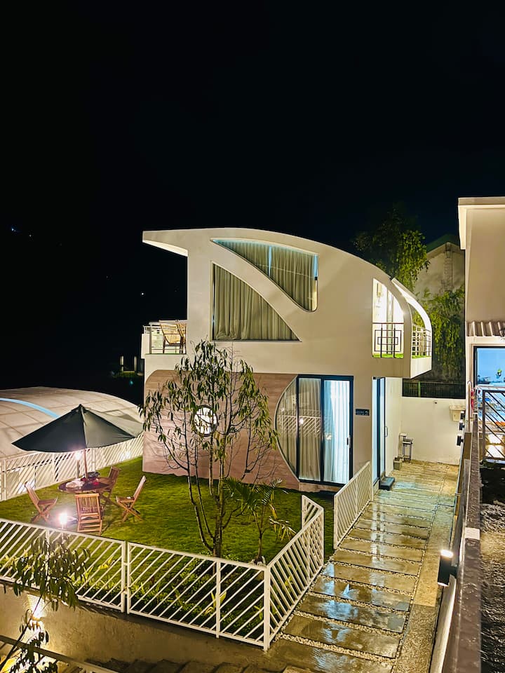 Cleovin Cabin & Villa - Tawangmangu