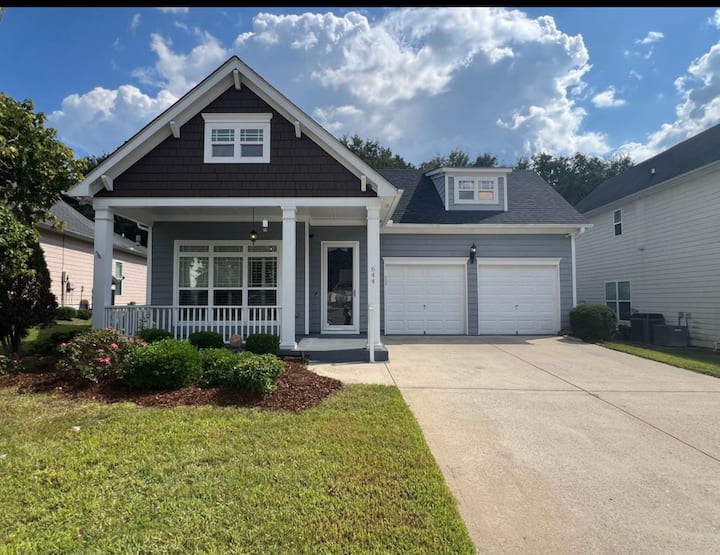 Easy Living In A Quiet Macon Neighborhood - Macon, GA