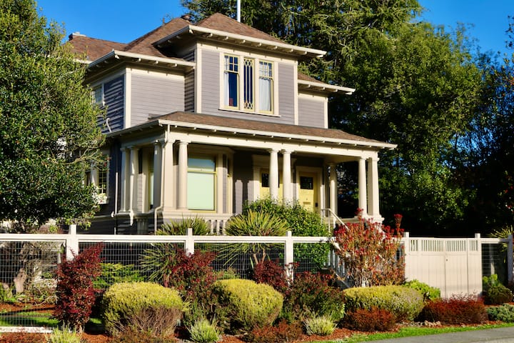 Arcata Longview Retreat - Arcata, CA