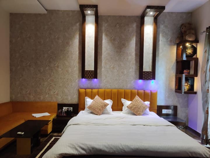 Home Away Home,
A Cozy And Friendly Stay - Raipur