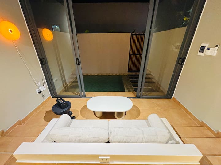 Private Pool View Studio – Full Amenities - Da Nang