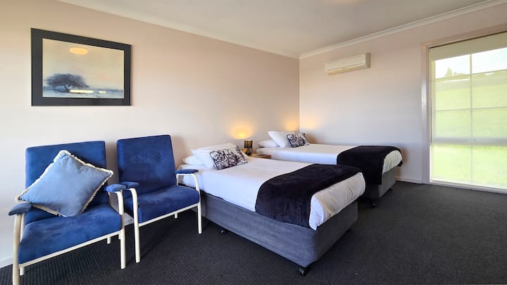 Kingston Room 34 +Private Bathroom & Parking - Hobart