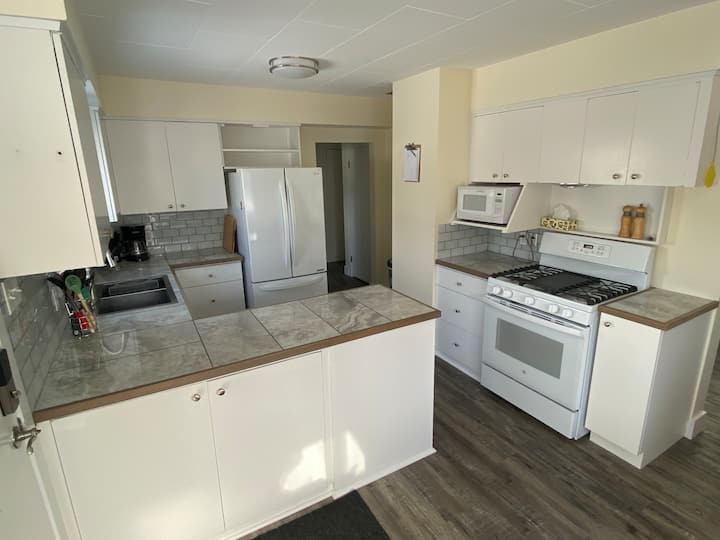 Guest House In South Quesnel - Quesnel