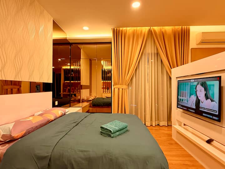 Ae Balcony With Sunset View Free Netflix 1 Parking - Cheras