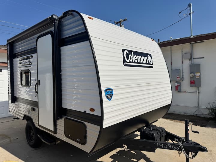 Private Fully-hooked Rv By The Golf Course - San Bernardino, CA