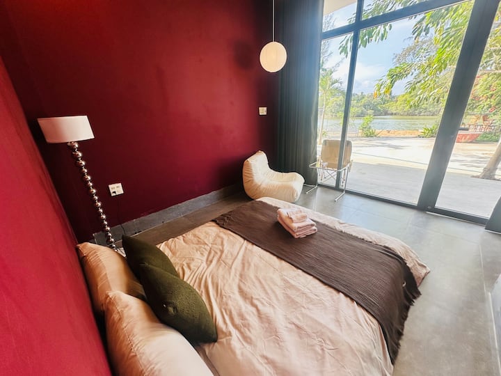Peaceful River View Room | Budget Stay - Phan Thiet