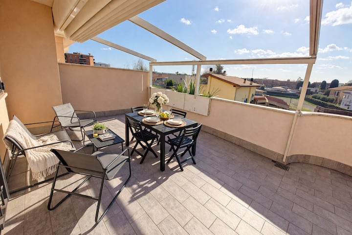 Appartement Avec Grande Terrasse Proche Du Métro A - Rome Ciampino Airport (CIA)