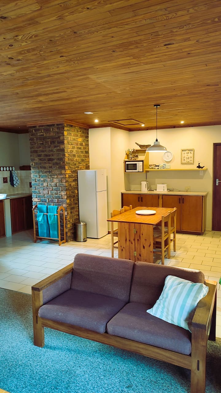 Whale Of A Time - Sedgefield
Unit 2 - Sedgefield