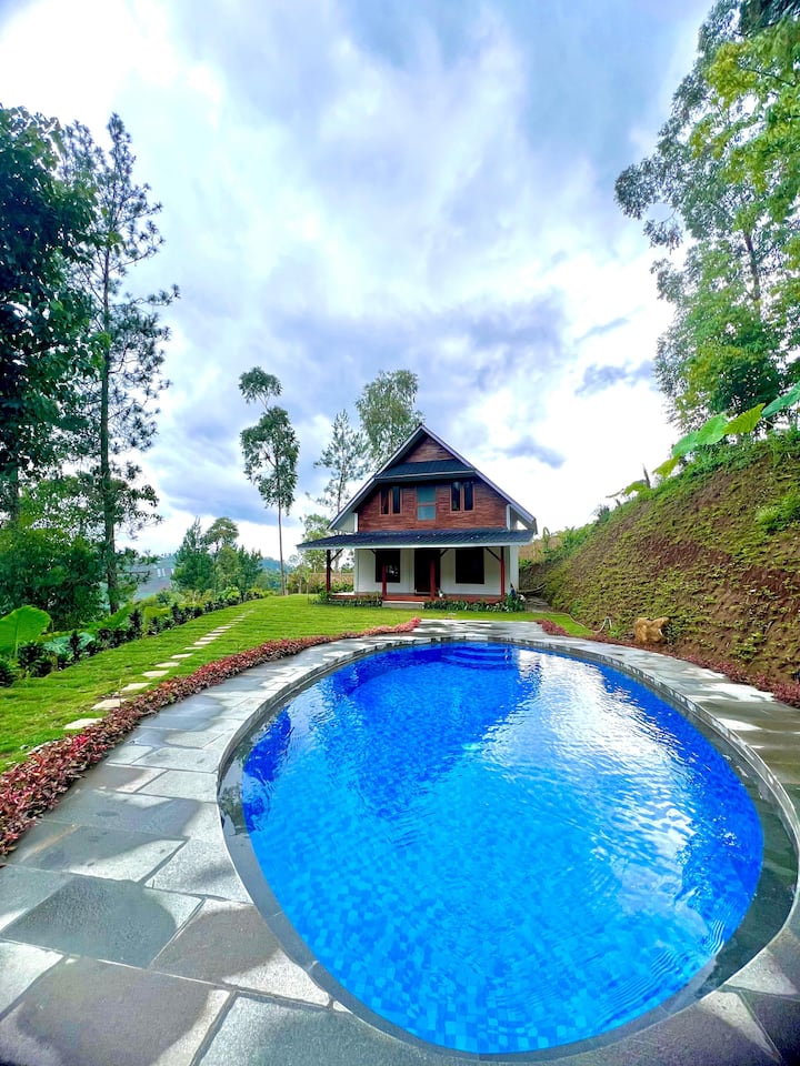 House Of Calma - Sumedang