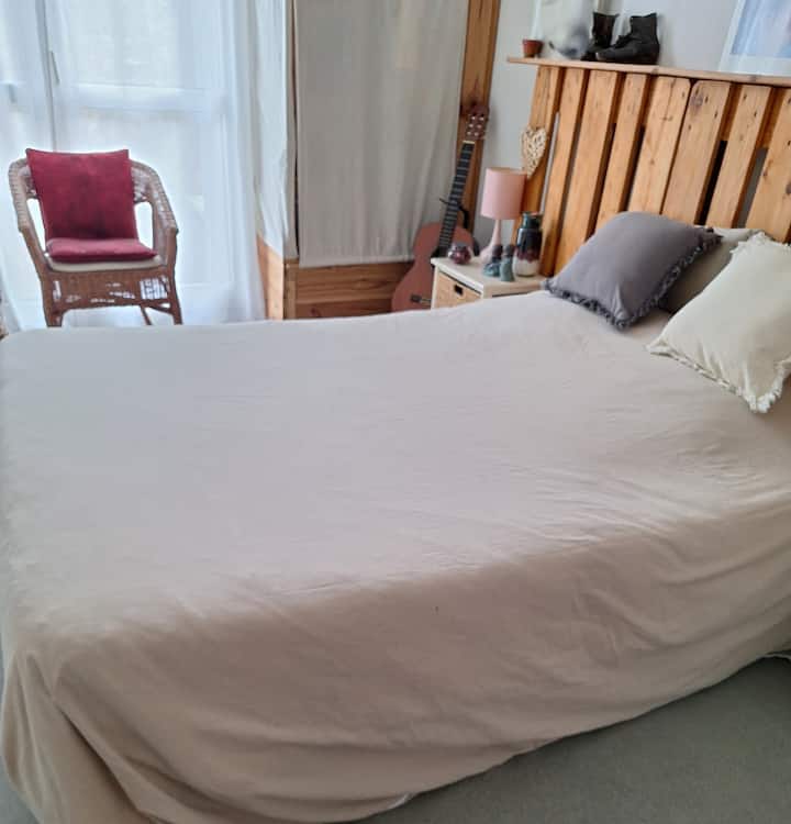 Chambre Pour Deux Personnes Chez L'habitant - Albertville