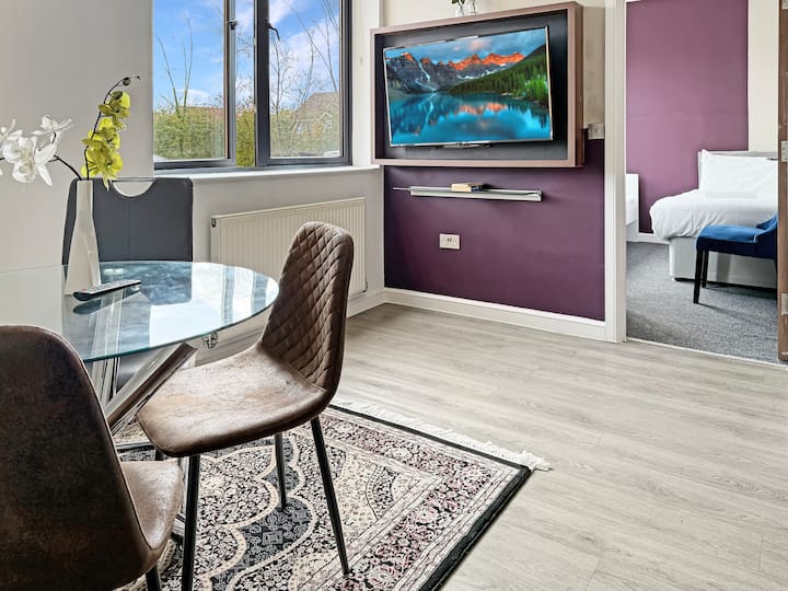 Cmk Apartment | Walk To Station | Parking - Milton Keynes