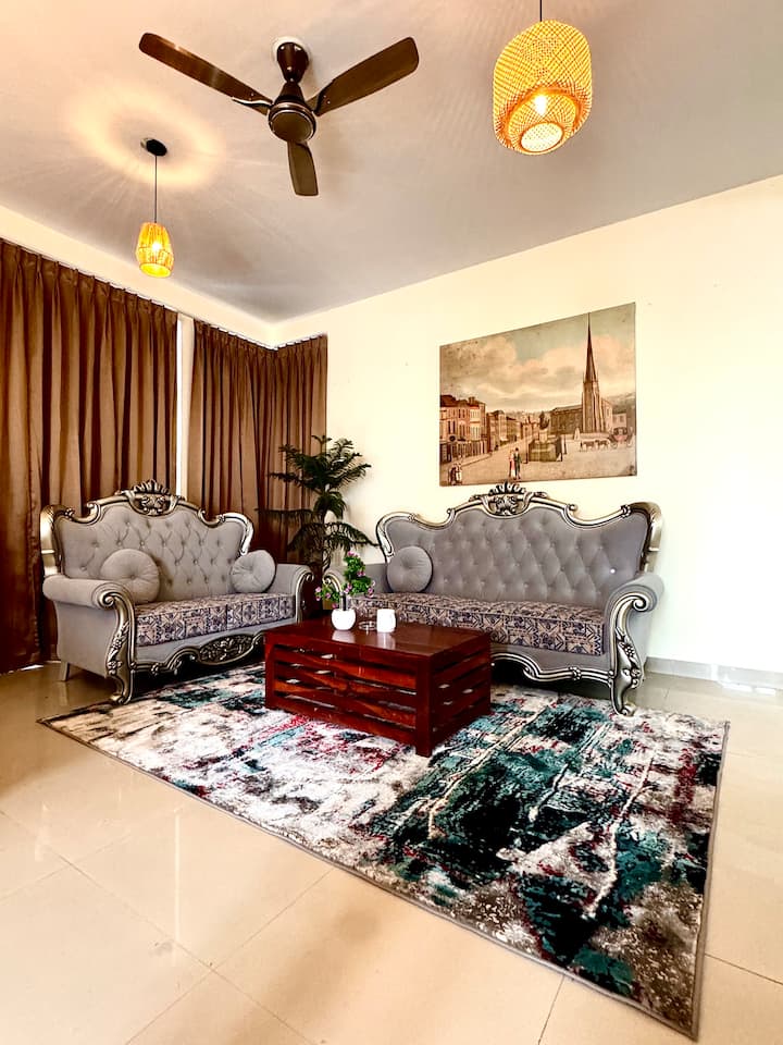 Celebrity Garden 5 Bhk Luxurious Lulu Mall/ekana - Lucknow