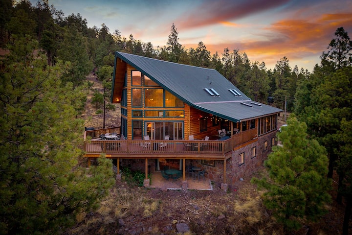 A Bear's View Lux Cabin 4bd/4.5ba 8 Beds Sleeps 12 - Greer, AZ