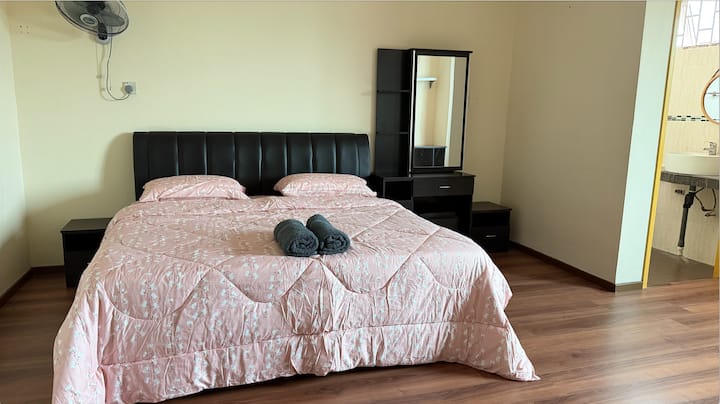Sunshine Homestay Miri - Miri