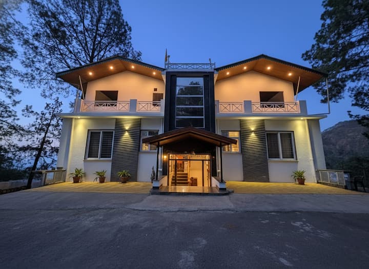 The Avera – A Serene Valley-view Retreat, Nainital - Kaladhungi
