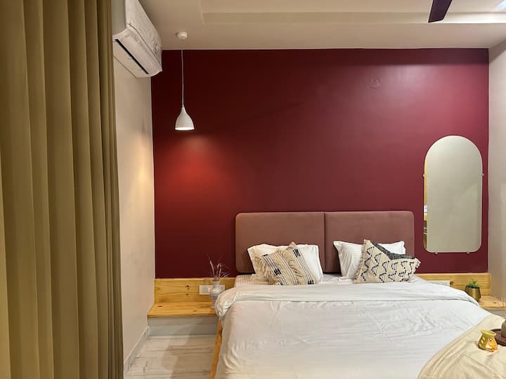 Eclipse Apartment With Jacuzzi | Hued Udaipur - Udaipur