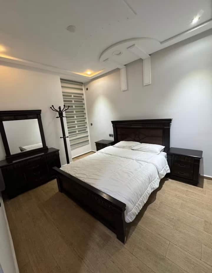 Appartement Spacieux Au Mieux Du Centre-ville - Fes