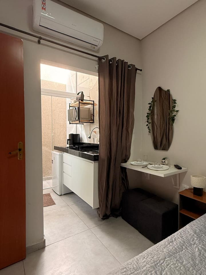 Studio 03. No Centro A 50m Delegacia - Araxá