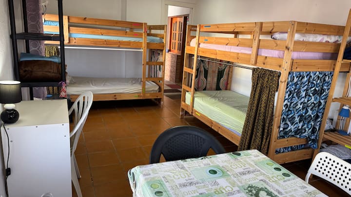 7 Calcosas Lit En Dortoir Mixte Pour 4 Personnes. - El Hierro