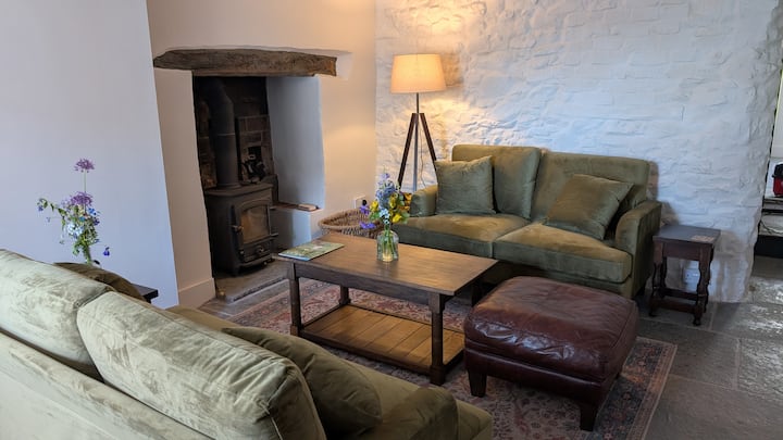 Shropshire Hills Cottage · Town Centre & Aonb - Church Stretton