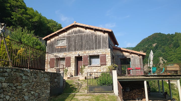 Maison Nature Les Genêts Blancs - Ardèche