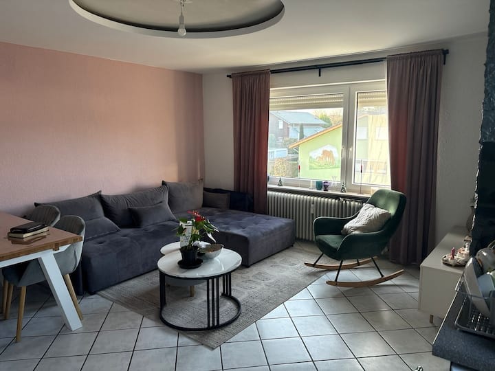Cozy 3-room Apartment Near Heidelberg With Bathtub - Bad Rappenau